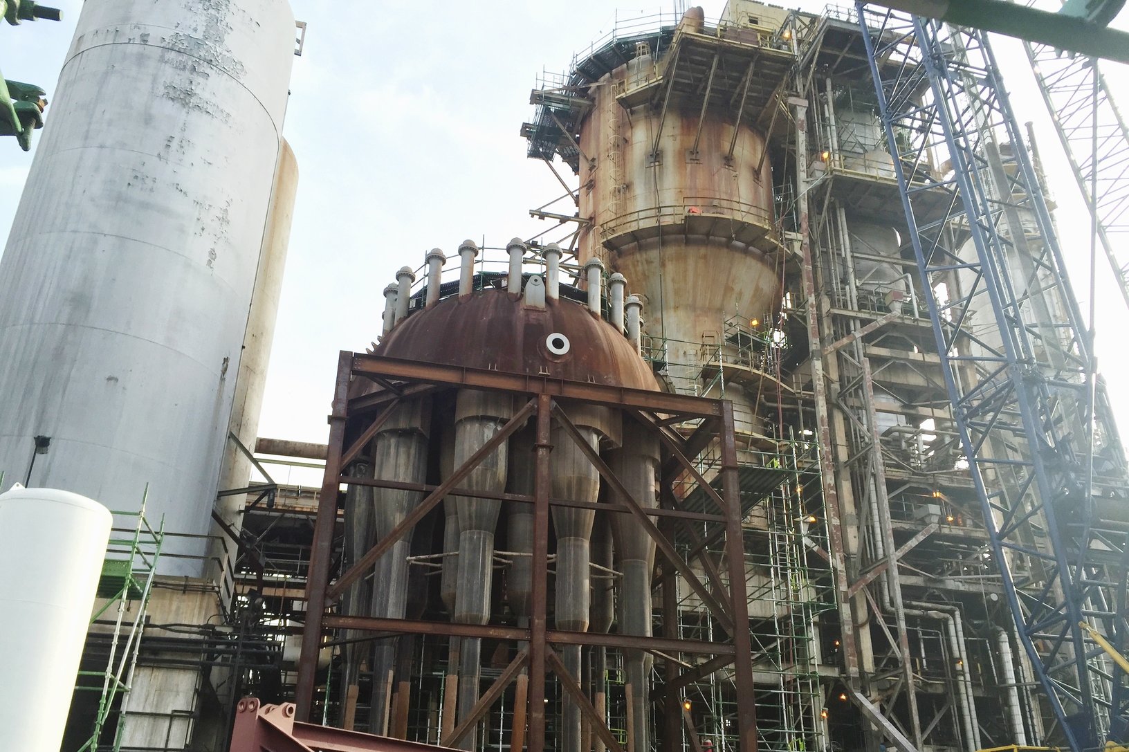 Ultra-High Pressure Hydroblasting & Cutting | Thompson Industrial Services